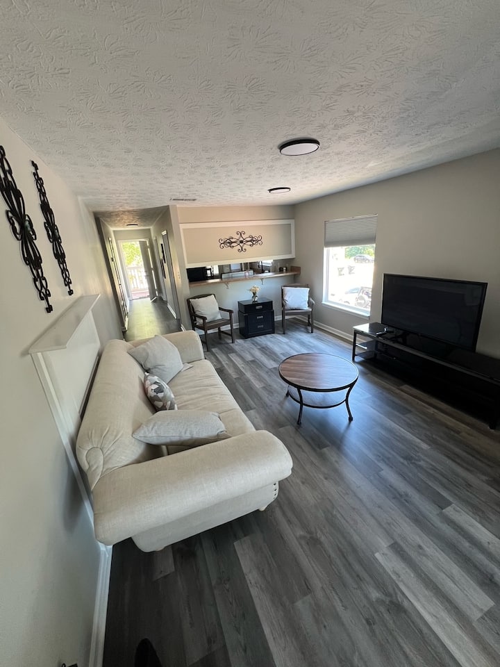 Cozy, Furnished & Welcoming Home - Athens, GA