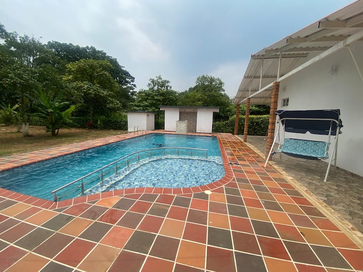 Finca Villa Rosita (De 15 A 20 Personas) - Acacias