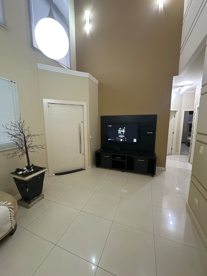 Casa Completa E Aconchegante Para 7 Pessoas - Maringá
