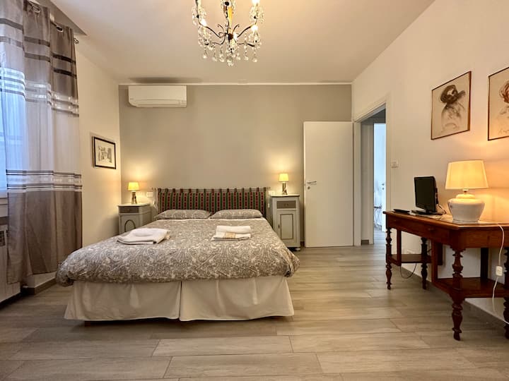 A Casa Gasperini - Private Apartment - Casalecchio di Reno