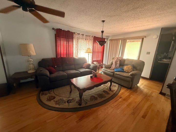 Riverbend Getaway 134 - Cuba, MO