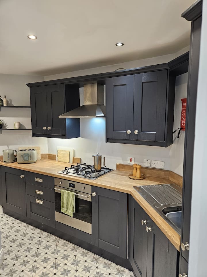 Lux 4-bed House In South Belfast - Belfast