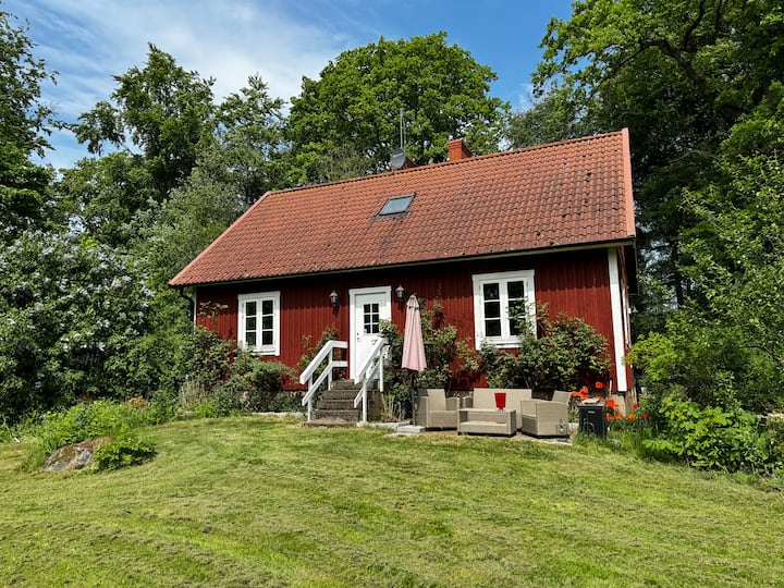 Tranquil, Secluded Cottage Close To River And Sea! - Mörrum