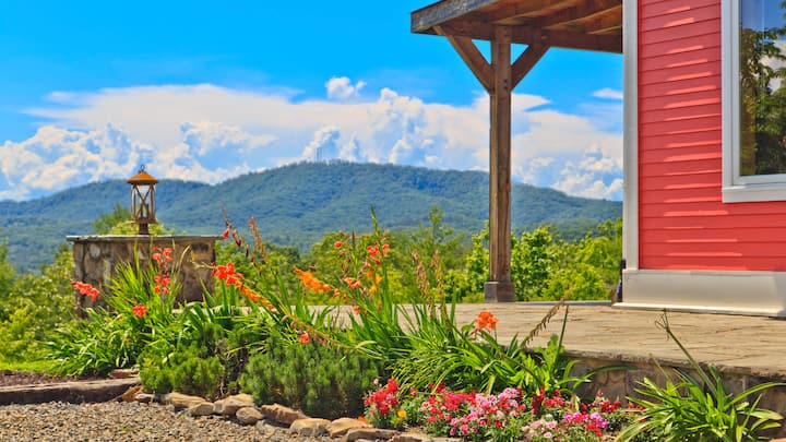 Hidden Echoes Farm - Murphy, NC