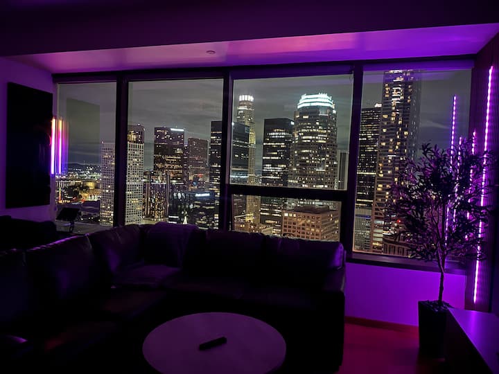 Dtla Skyscraper With City Views - South Gate, CA