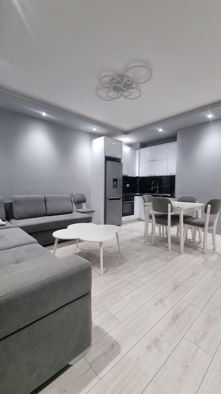 Seaside Apartment. - Albania