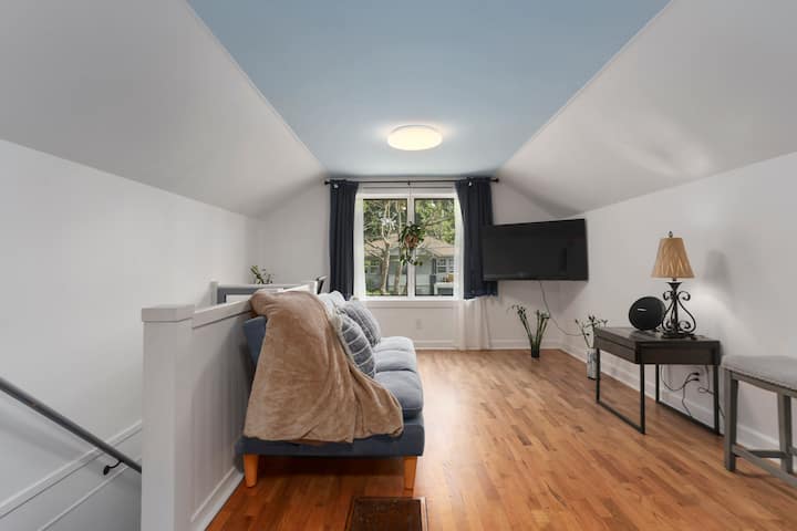 Cozy Loft Apt Near Ku Med - Kansas City, KS