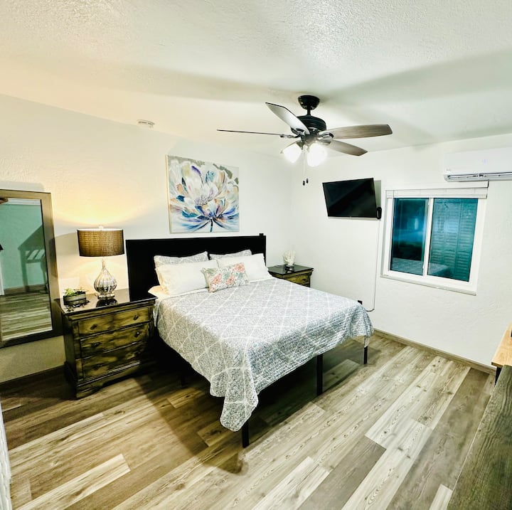 Vacation For Mermaids & Sailors - Largo, FL
