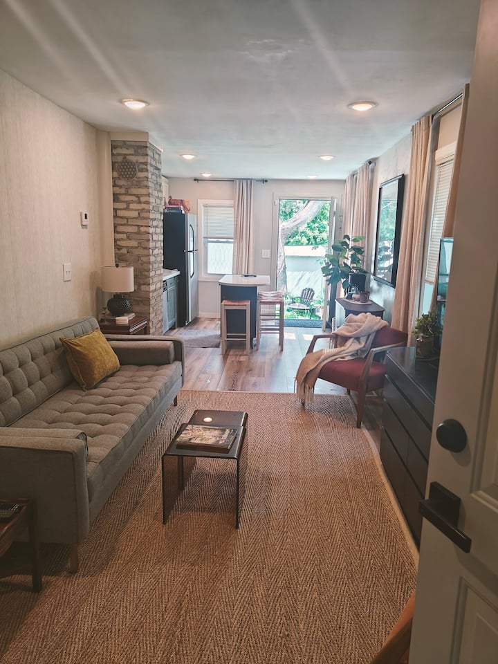 Modern City Home: Hbo, Wi-fi, Starbucks, Smart Tv - Saint Paul, MN