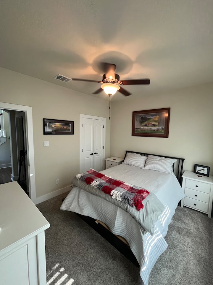 Comfortable Room In Bryan - Bryan, TX