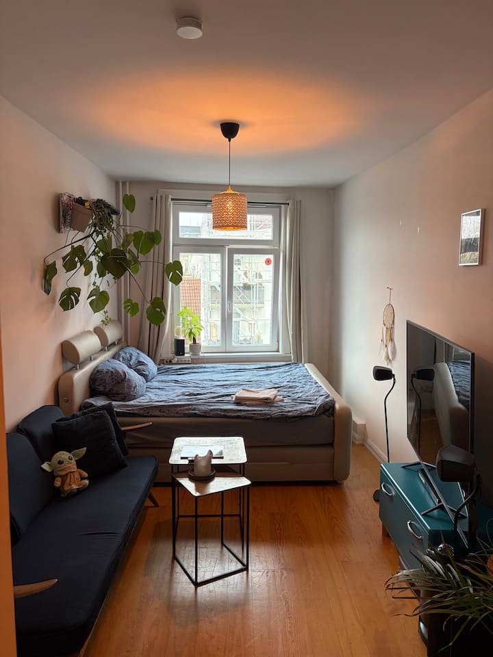 Balkonwohnung Mit 2x Schlafzimmer Für 4 Personen - Hamburg