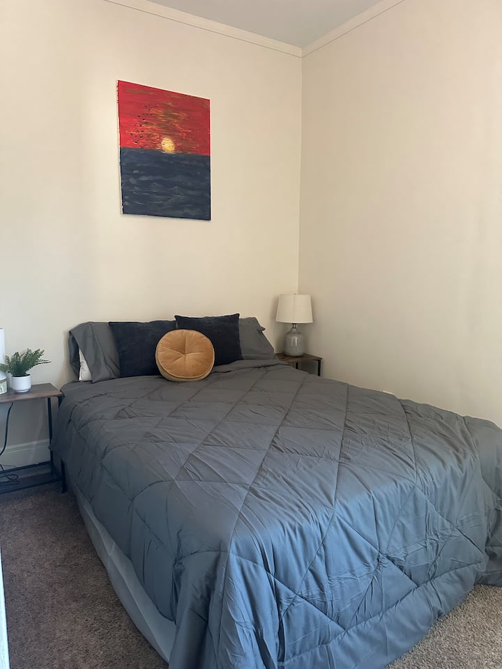 Cute 1 Bedroom On The Eastside - Milwaukee