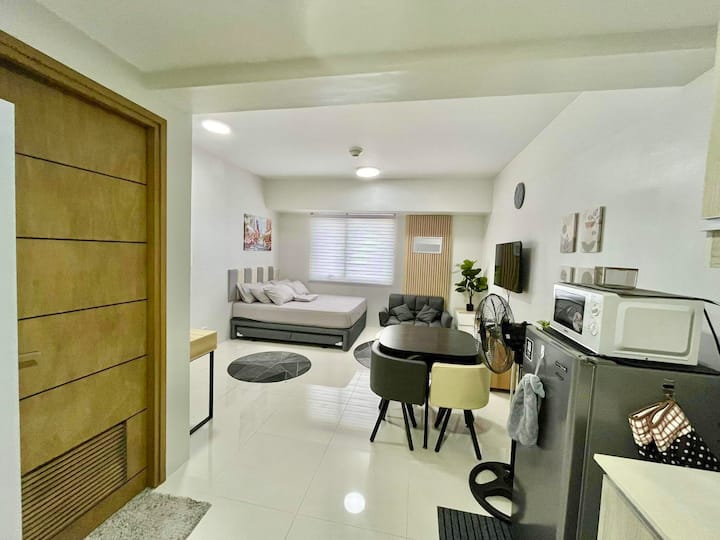 New! Homey Pad Near Ayala Center Mall Cebu - Cebu City