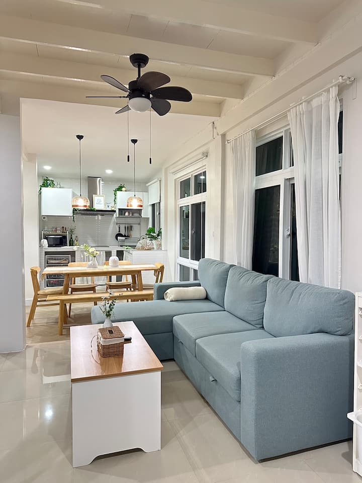 Cozy House In Sathorn - Bangkok