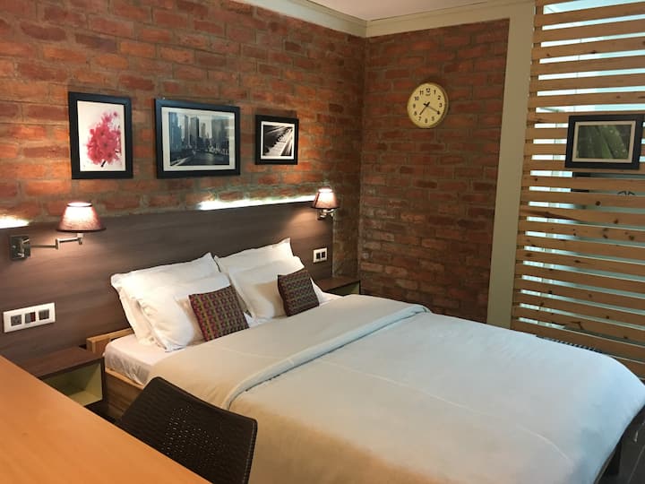 Cosy Nook/breakfast/main City/ample Parking - Shillong