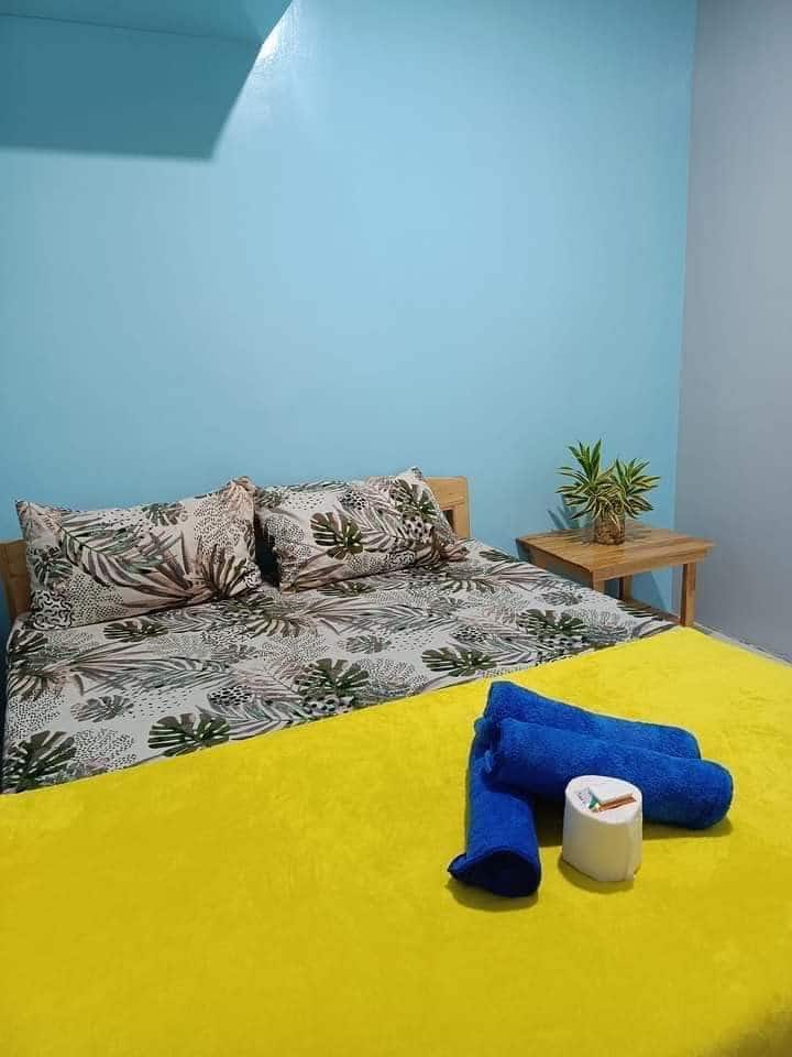 Deluxe Queen 4- Good For 2 Guests
Yoki Apartelle - Dipolog City
