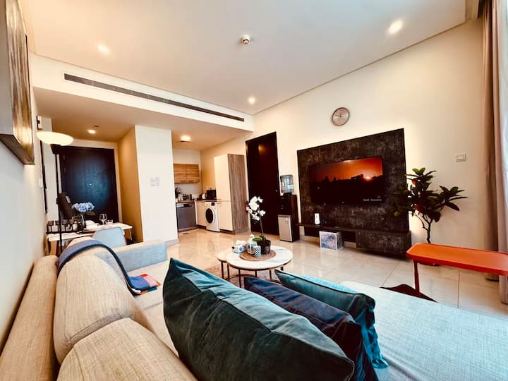 High Floor Sea & City Views Suite - Manama