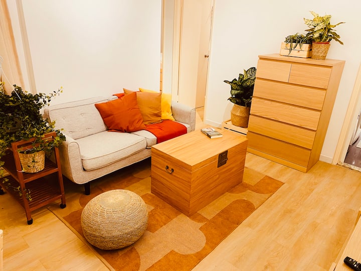 3 Br Flat In Hollywood Road, Sheung Wan, 6/f! - Central