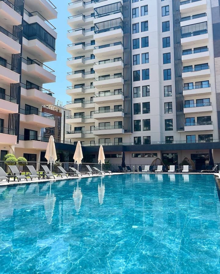 Luxury 1+1 By Metro & Universities Pool View & New - İzmir
