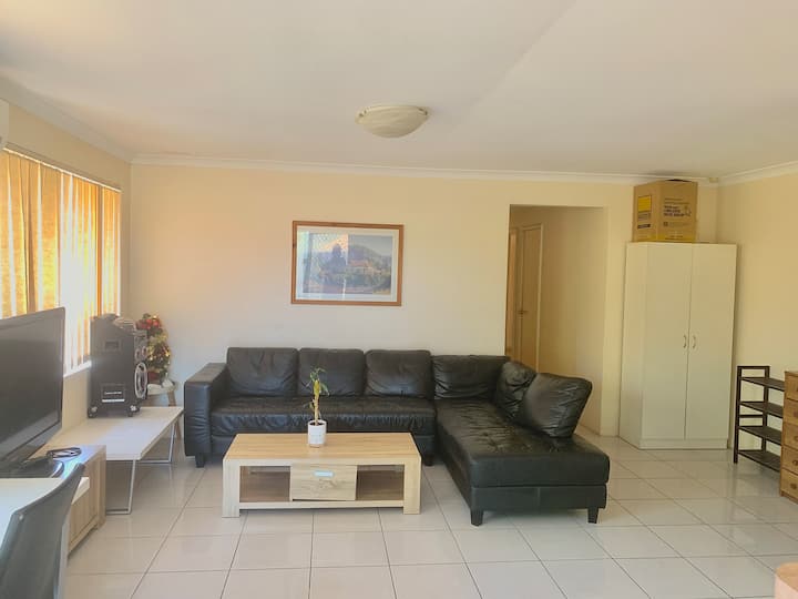 R1 Masterbed + Ensuite At The Ol’sharehouse - Perth