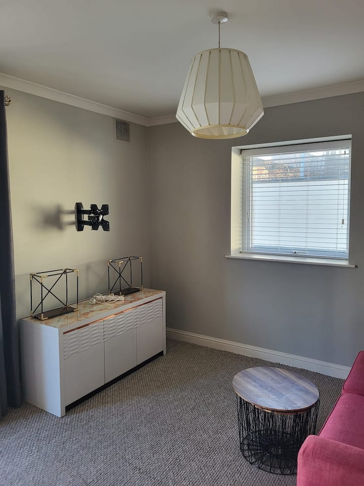 Excellent Located 2 Bed Flat - 더블린