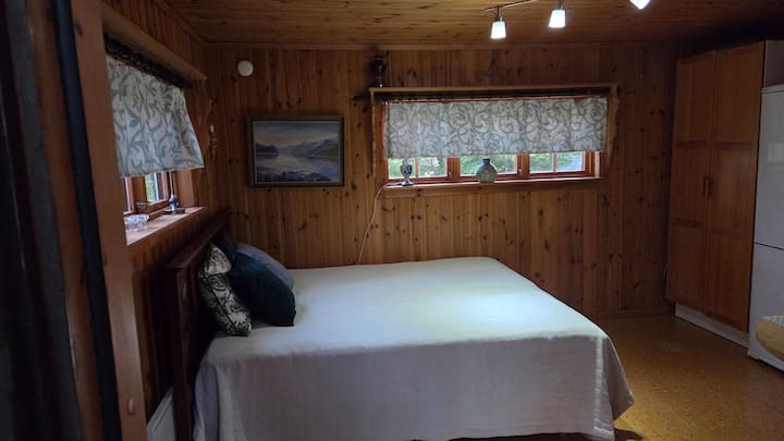 Sommarstuga Vid Fridfull Sjö - Sweden