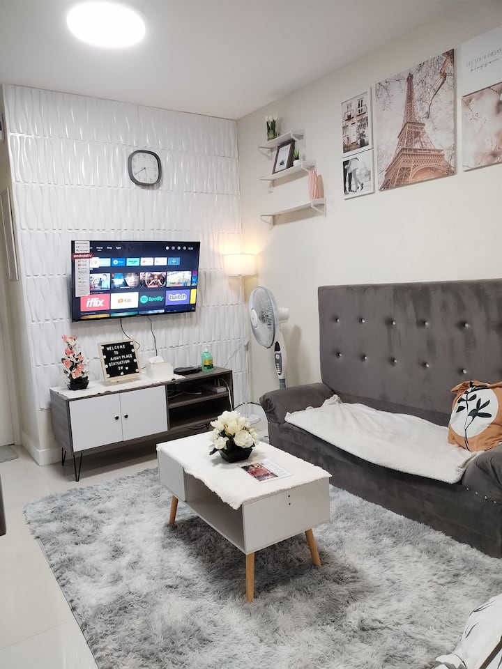 Aishi Place Staycation The Peak @Santorini Estate - Binangonan
