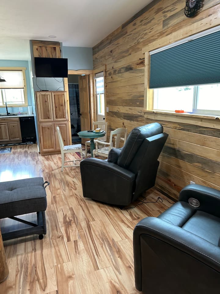 Guest House, Welcome To Your Getaway With Hot Tub! - Vega State Park, Collbran