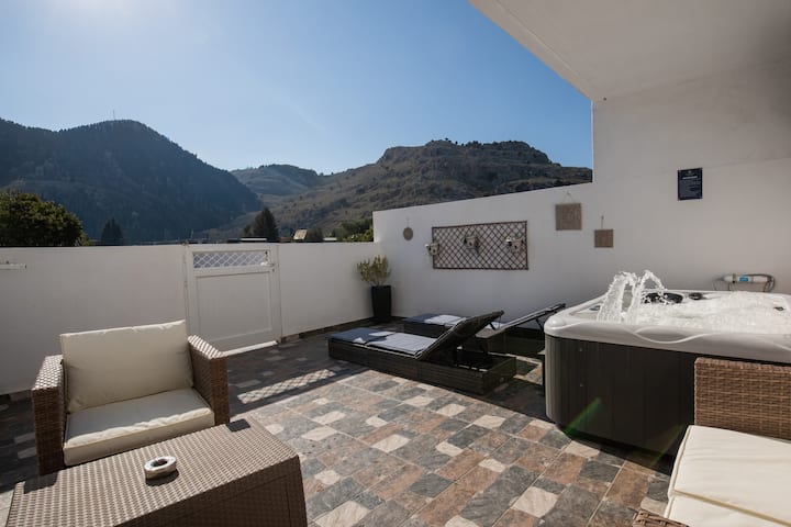 Stergios Suite With Private Jacuzzi - Rhodes