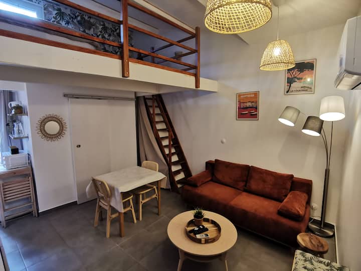 Appartement T1 Chaleureux Au Coeur Du Centre Ville - Port-de-Bouc