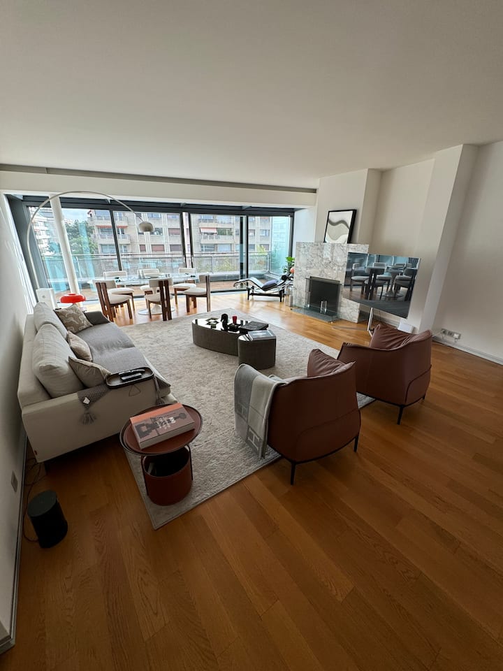 Rare Art Deco Luxury Penthouse - Genebra