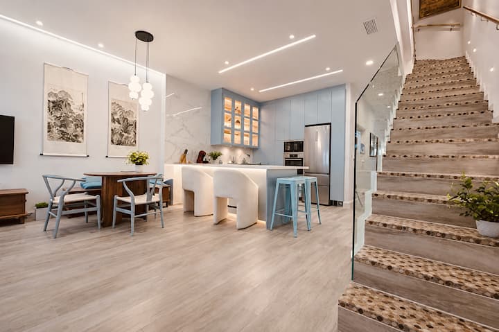3-floor Full House With Terrace, Near City Centre - Alicante