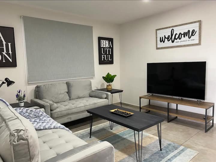 Modern 3bed Home Near City Conveniently Located - Tocumen Airport (PTY)