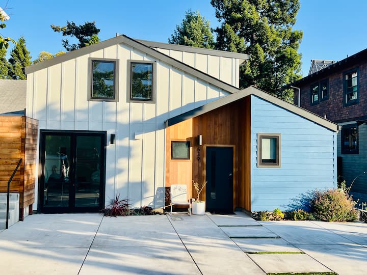 New Private Home - Oakland