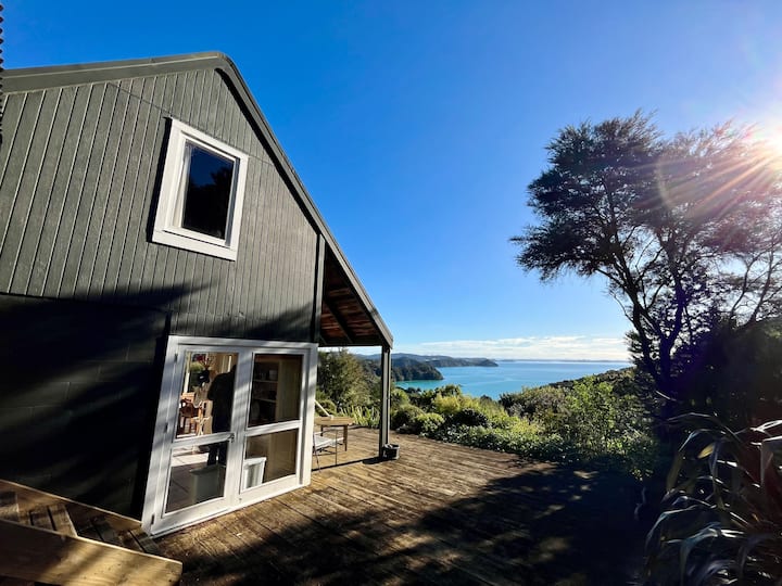 Jacks Bay Bach - Russell