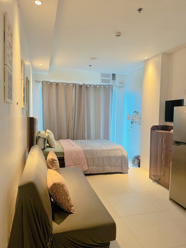 Aesthetic Upwtown Condo Cici’s Space - Opol