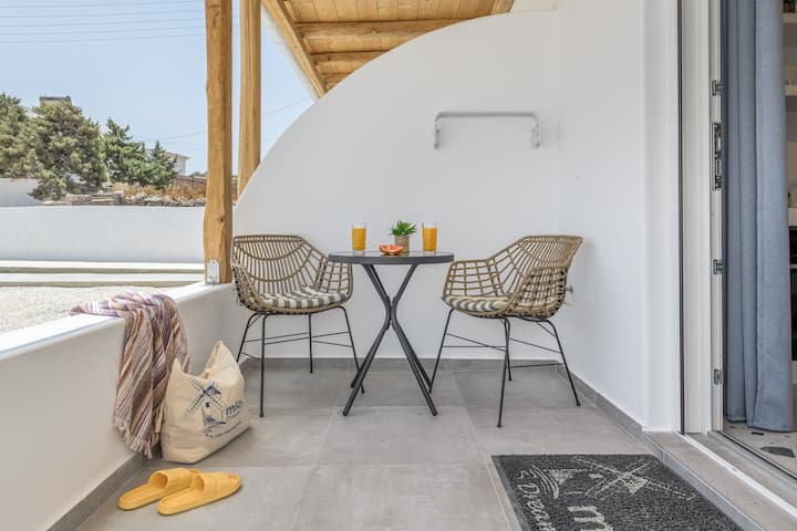 Milos Dream House 5 - Milos