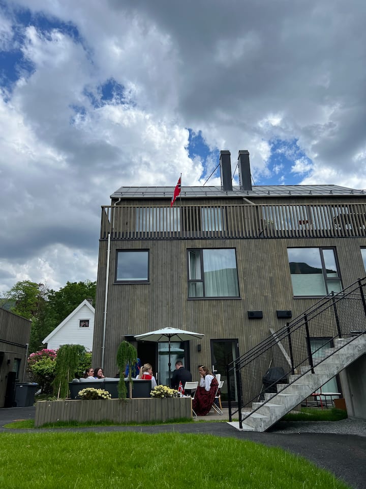 Nytt Hus Leies Ut - Bergen