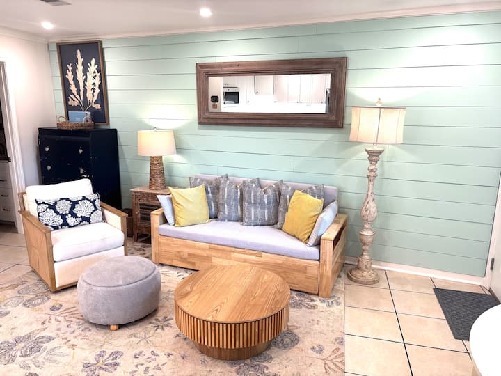Beach Bum Bungalow - Seaside, FL