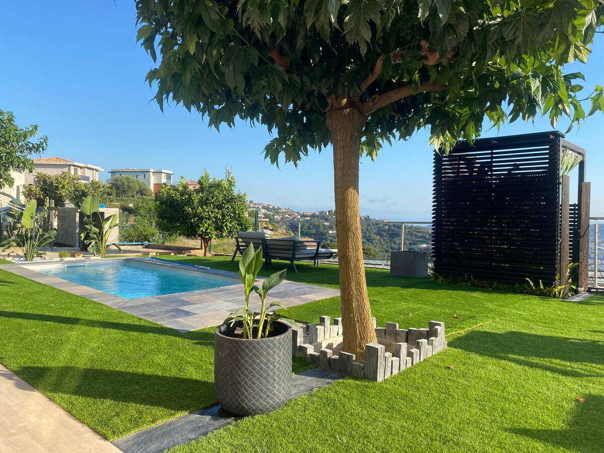 Relax in the calm of the Bellet vineyards - Houses for Rent in Nice ...