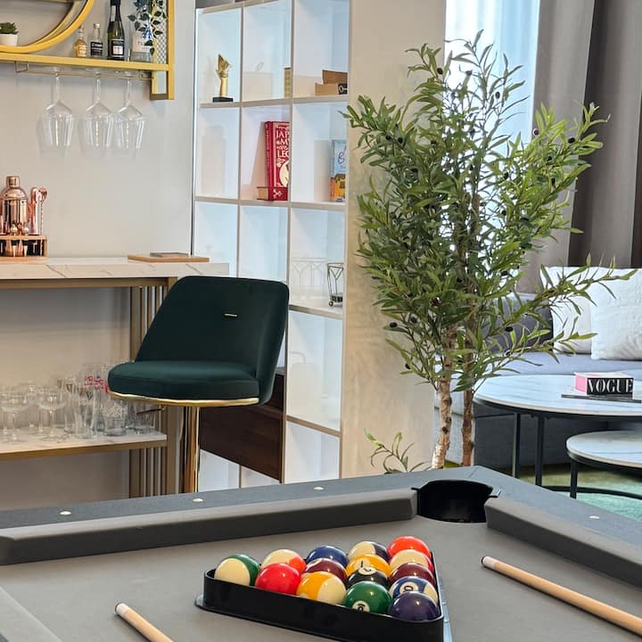 Elegant Central Apartment With Private Entrance - Dublin