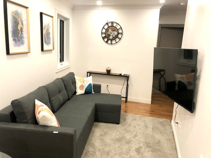 Confort & Luxueux Logement - 2 Ch- 5min Place Bell - Laval, Canada