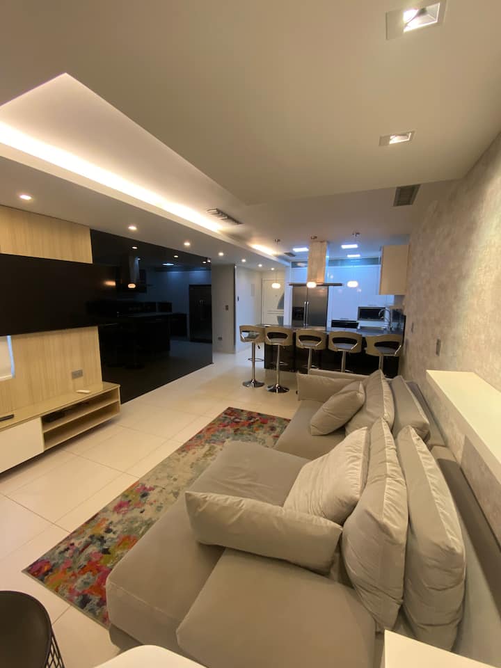 Cómodo Y Moderno Apartamento - Caracas
