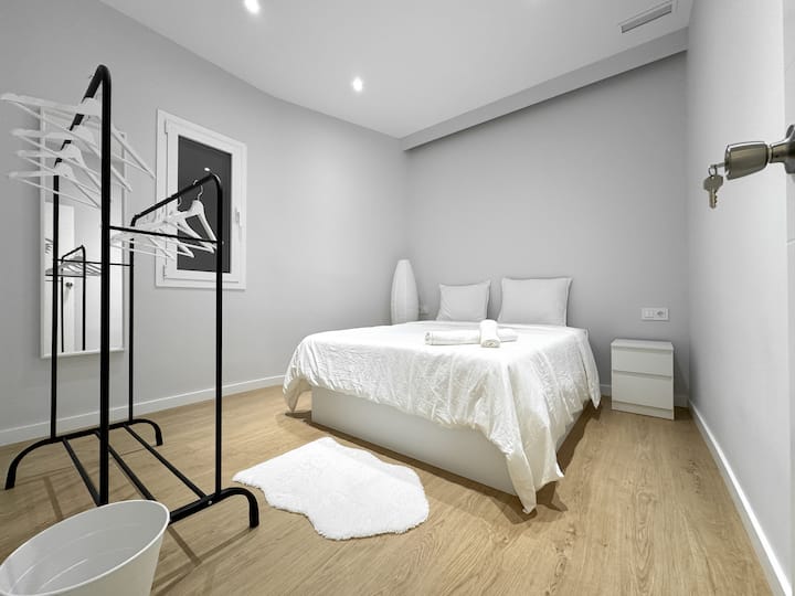 Beautiful Room In Barcelona! - La Barceloneta