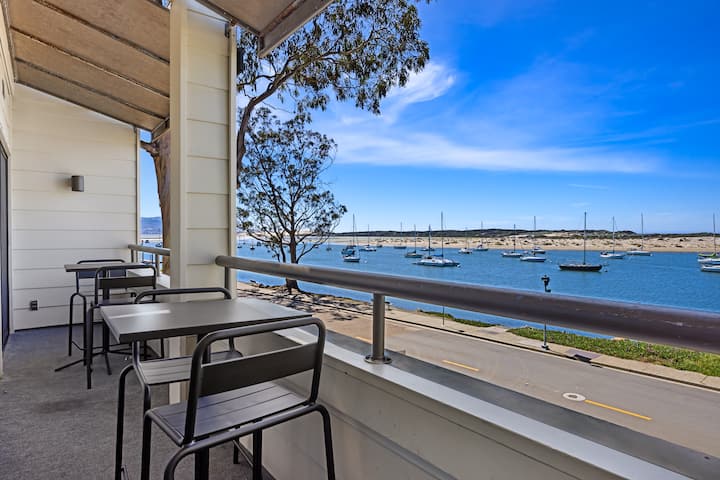 Lux Corner Suite Ocean Views (317) - Cayucos, CA