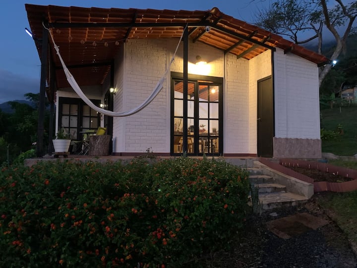 Cozy Cottage Blanca Mary , Beautiful View. - Ginebra