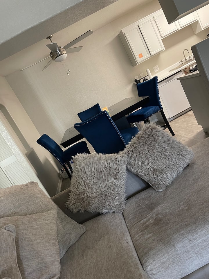 Pleasurable Vegas Apartment - North Las Vegas, NV