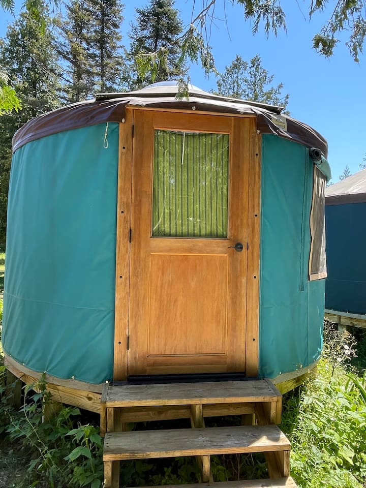Jasper & Moss Turquoise Yurt #2 - Cheboygan, MI