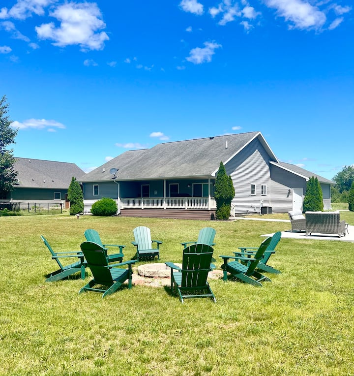 Dells 25 Min|volleyball |Bar|poker Table| Dogs Ok - Buckhorn State Park, Necedah