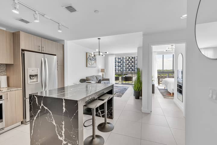 Stylish And Modern 1br  | Resort-style Amenities - 하이얼리아